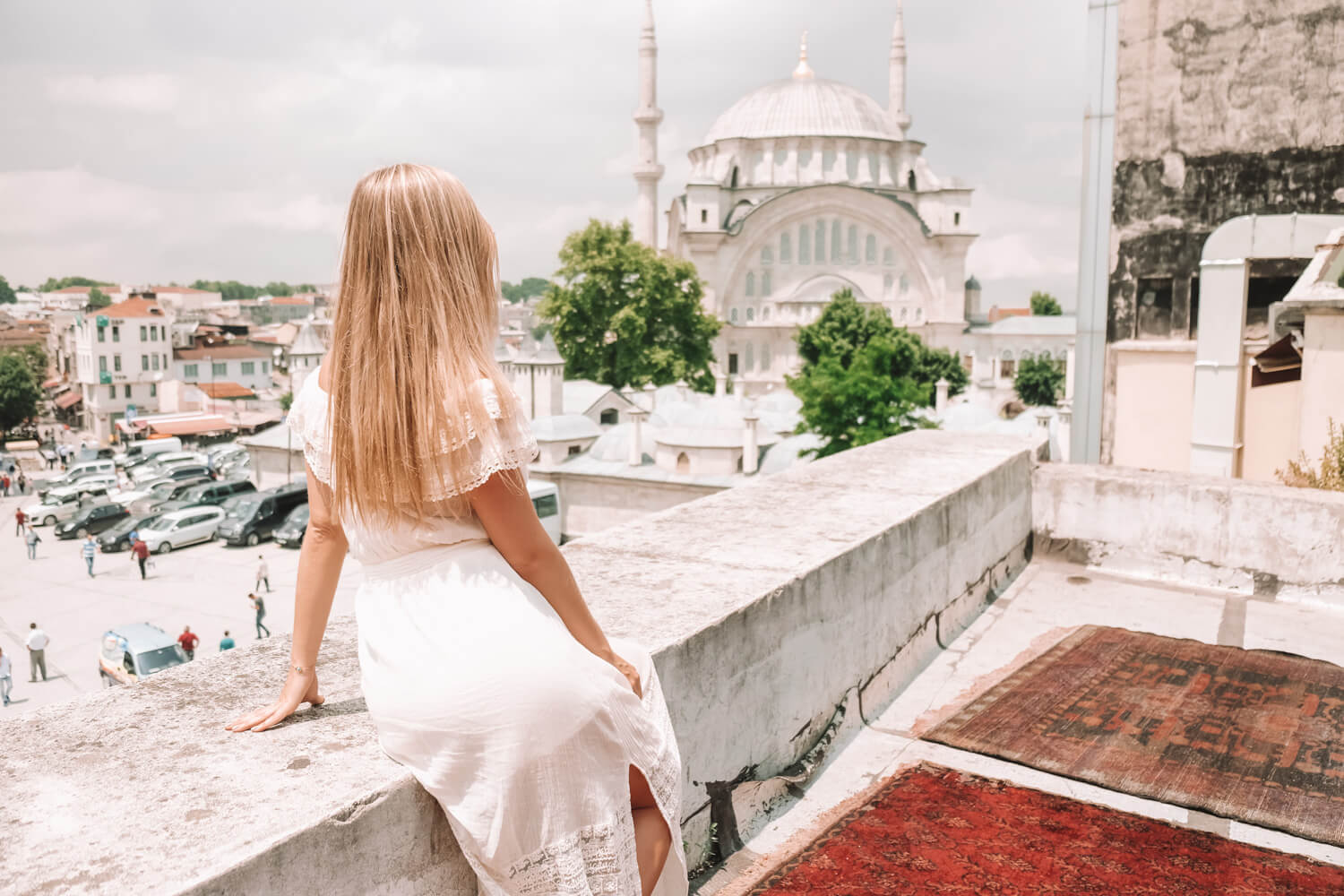 The Solo Female Traveler’s Guide to Istanbul - Istanbul Photographer